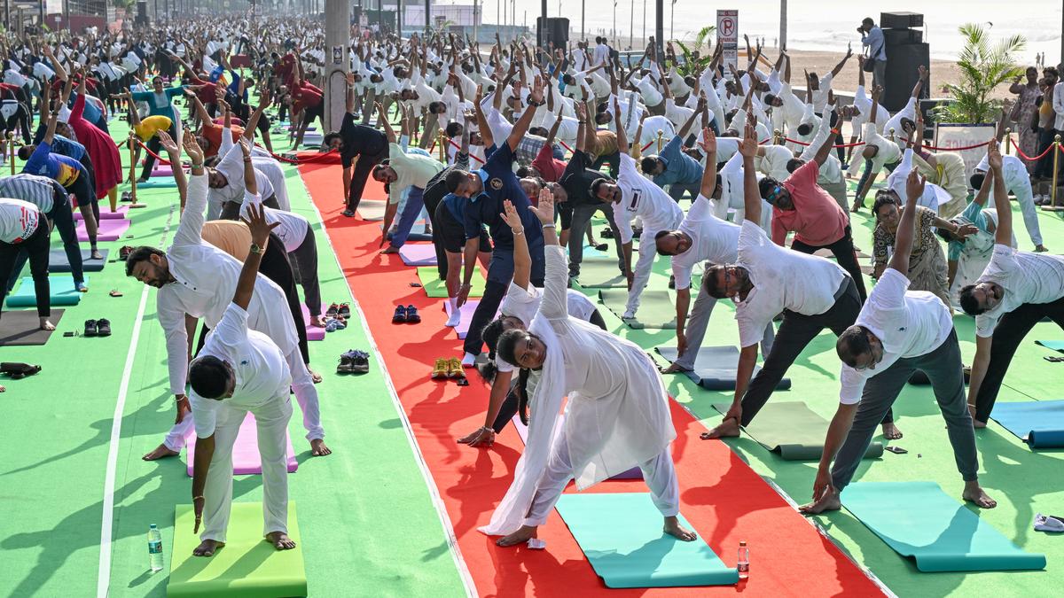 విశాఖ ‘యోగా డే’కి 40 దేశాల ప్రతినిధులు – Nijam Today